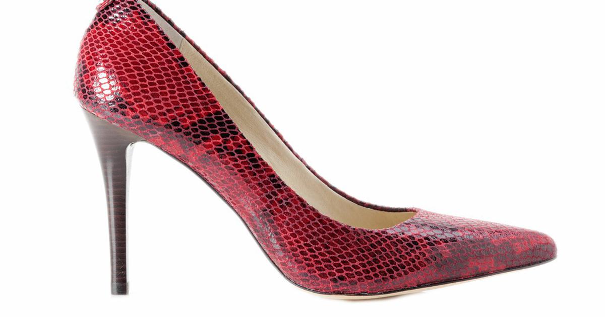 Seksi crvene salonke - Miss7.24sata.hr